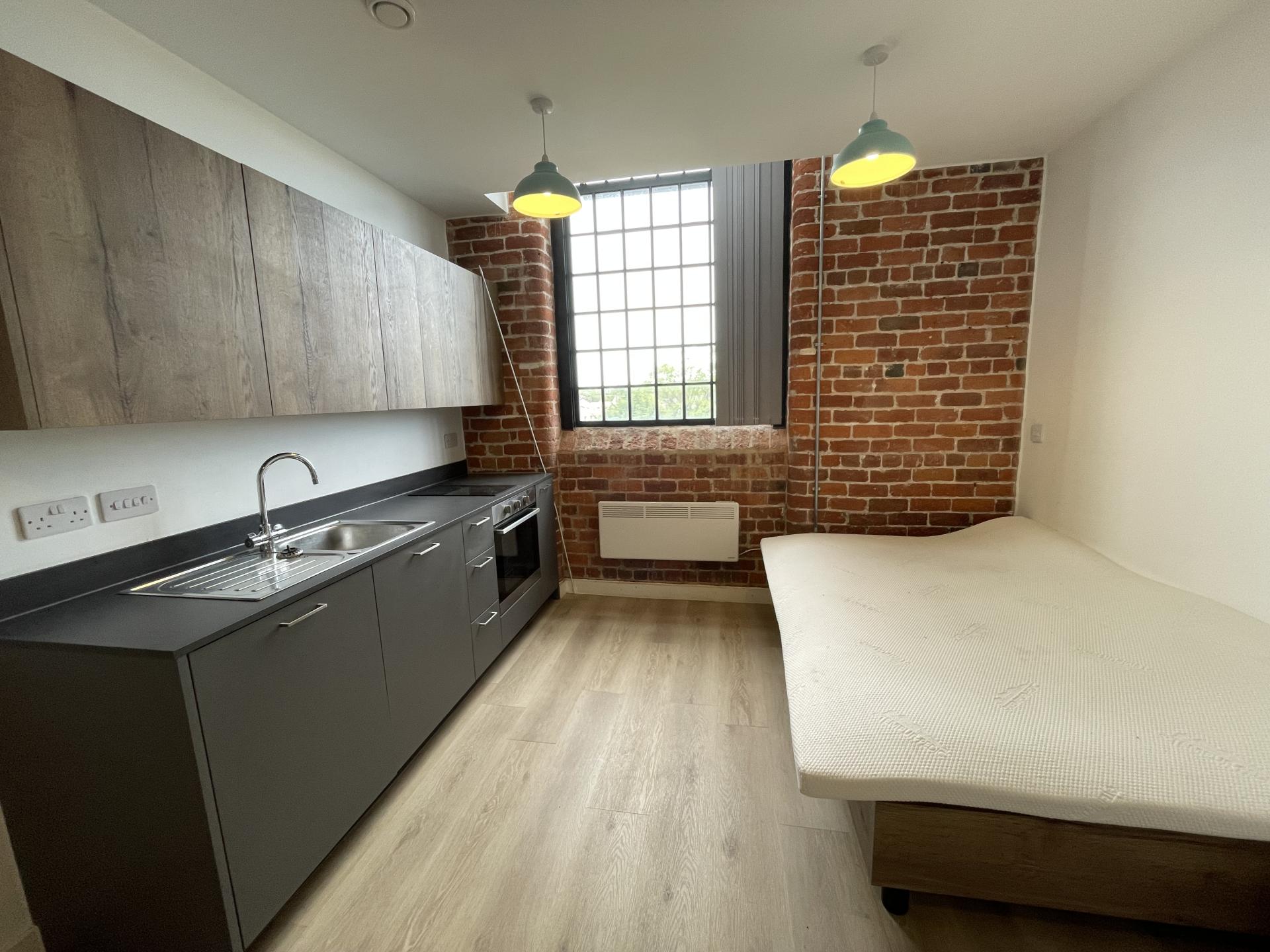 Classic Studio – UK | Student Accommodation